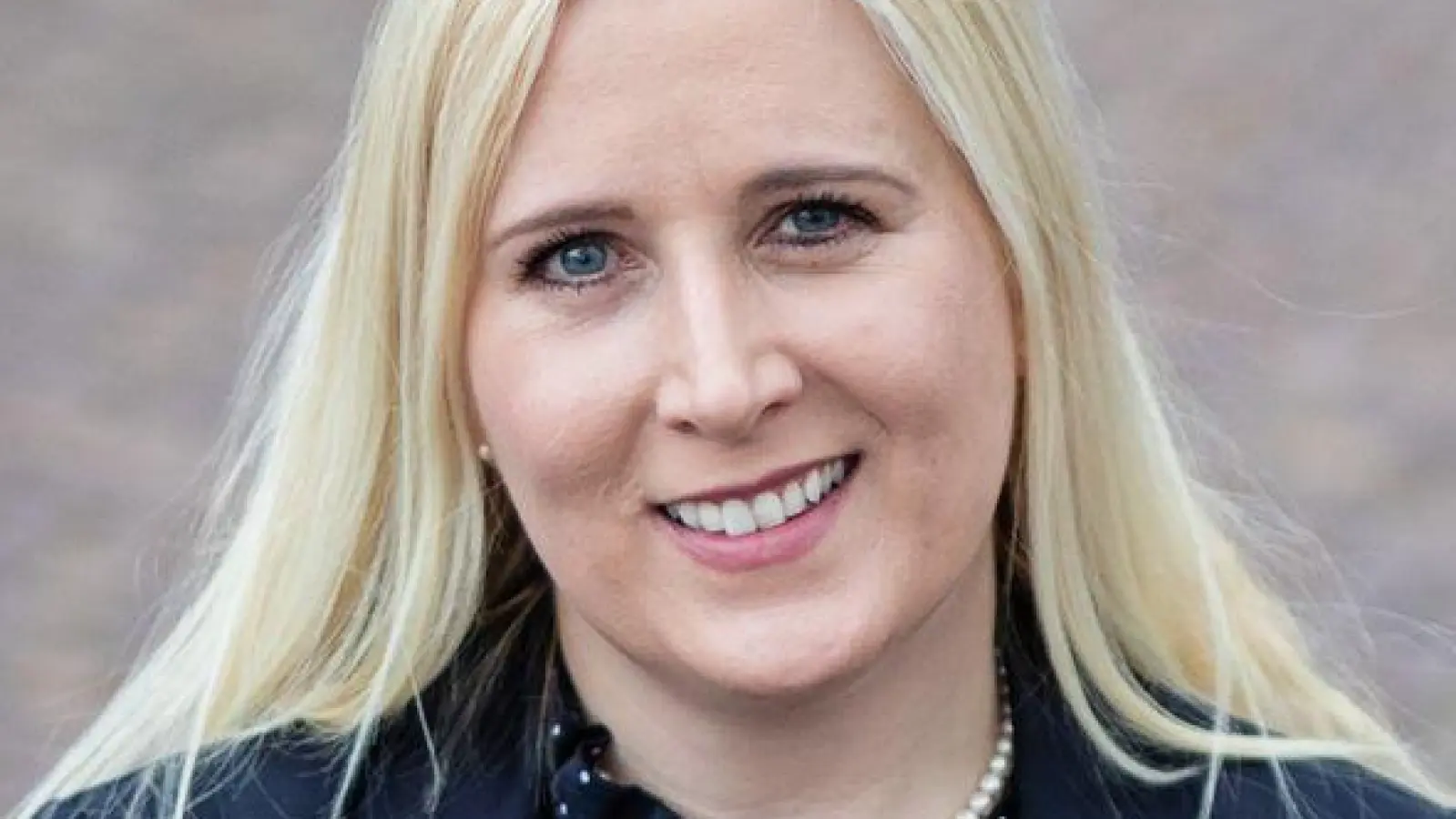 „Singende Bürgermeisterin“ scheitert bei Wahl in Leonberg | FLZ.de